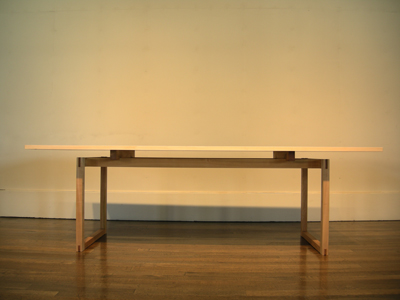 家具／テーブル／レラ／サクラ